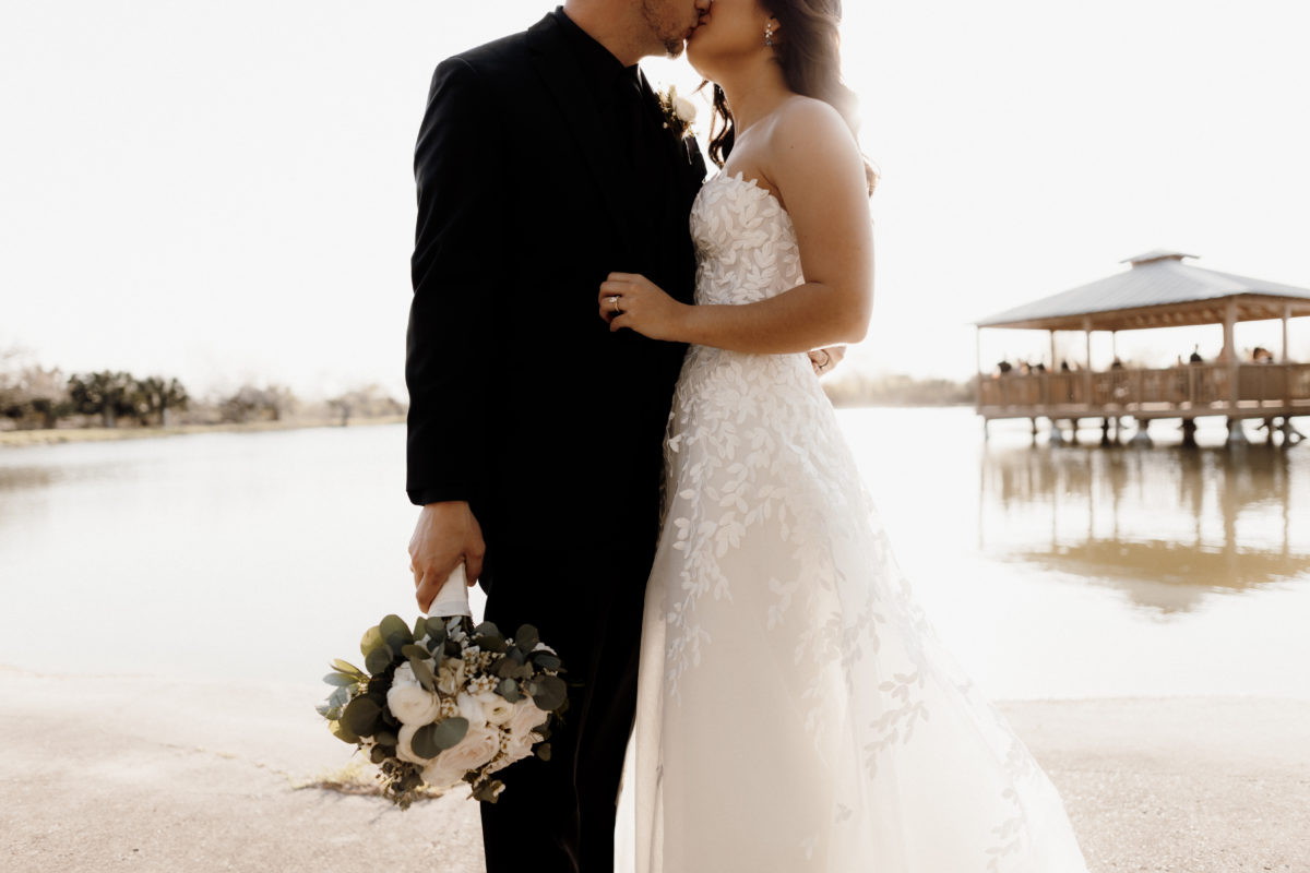 The Wedding of Lien Yoder & Santos Rodriguez - The Valley Wedding Pages