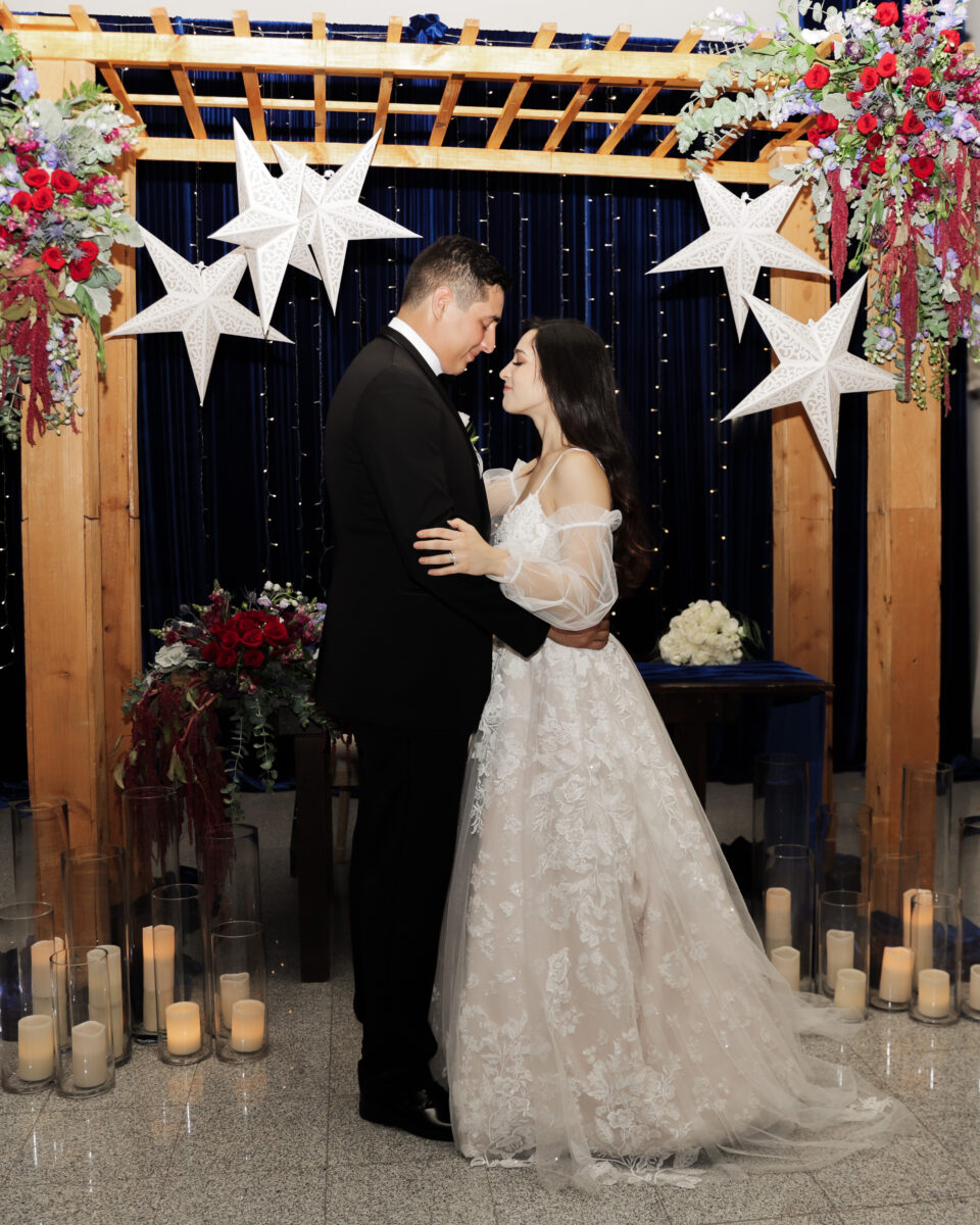 The Wedding of Ilianna Peralez & Ubaldo Pequeno - The Valley Wedding Pages