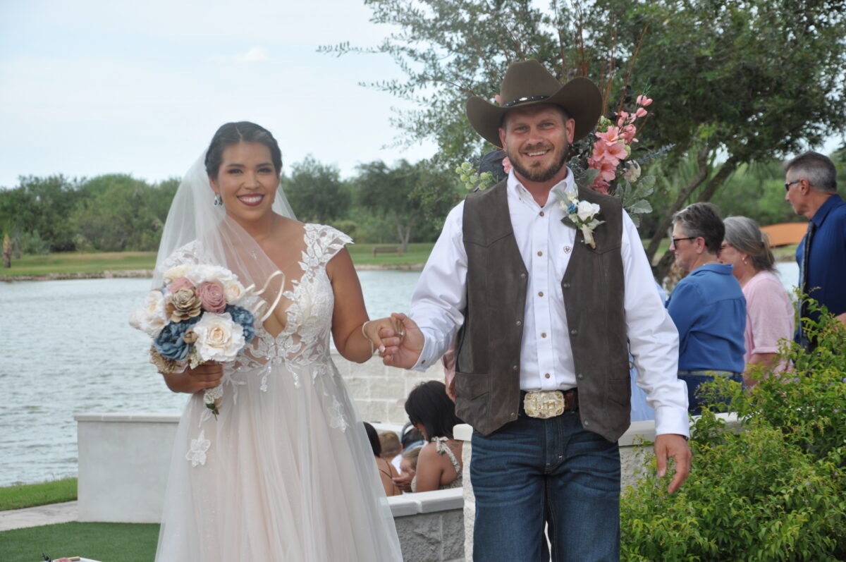 The Wedding of Ashley Garza & Cody Stratton - The Valley Wedding Pages